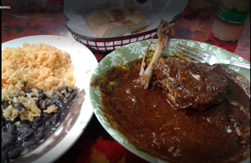 La Casa del Pollo Restaurant in Queens / Official Menus & Photos