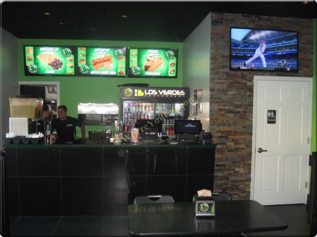 Los Verdes Restaurant in Queens / Official Menus & Photos
