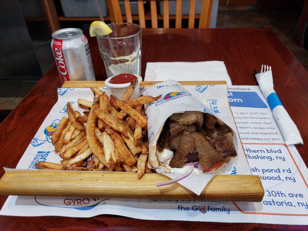 Gyro World Restaurant in Queens / Official Menus & Photos