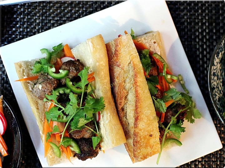 Ngon Restaurant in Brooklyn / Menus & Photos